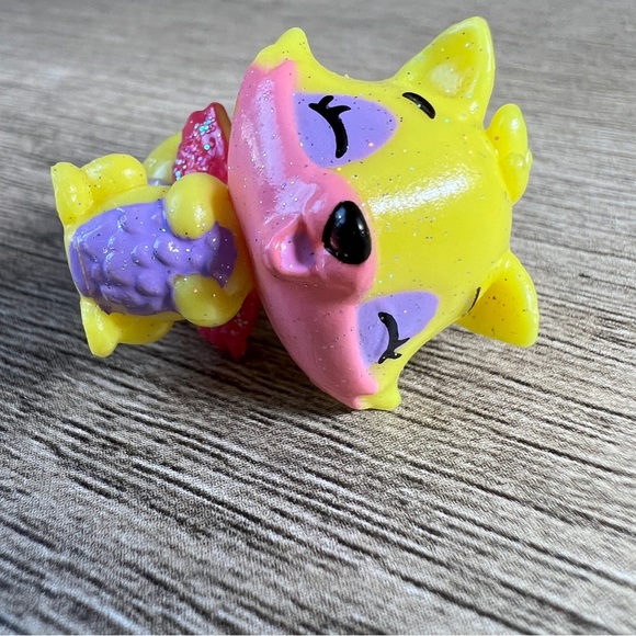 Hatchimals | Toys | 4 Rare Hatchimals Colleggtibles Sparkly Raspoon ...